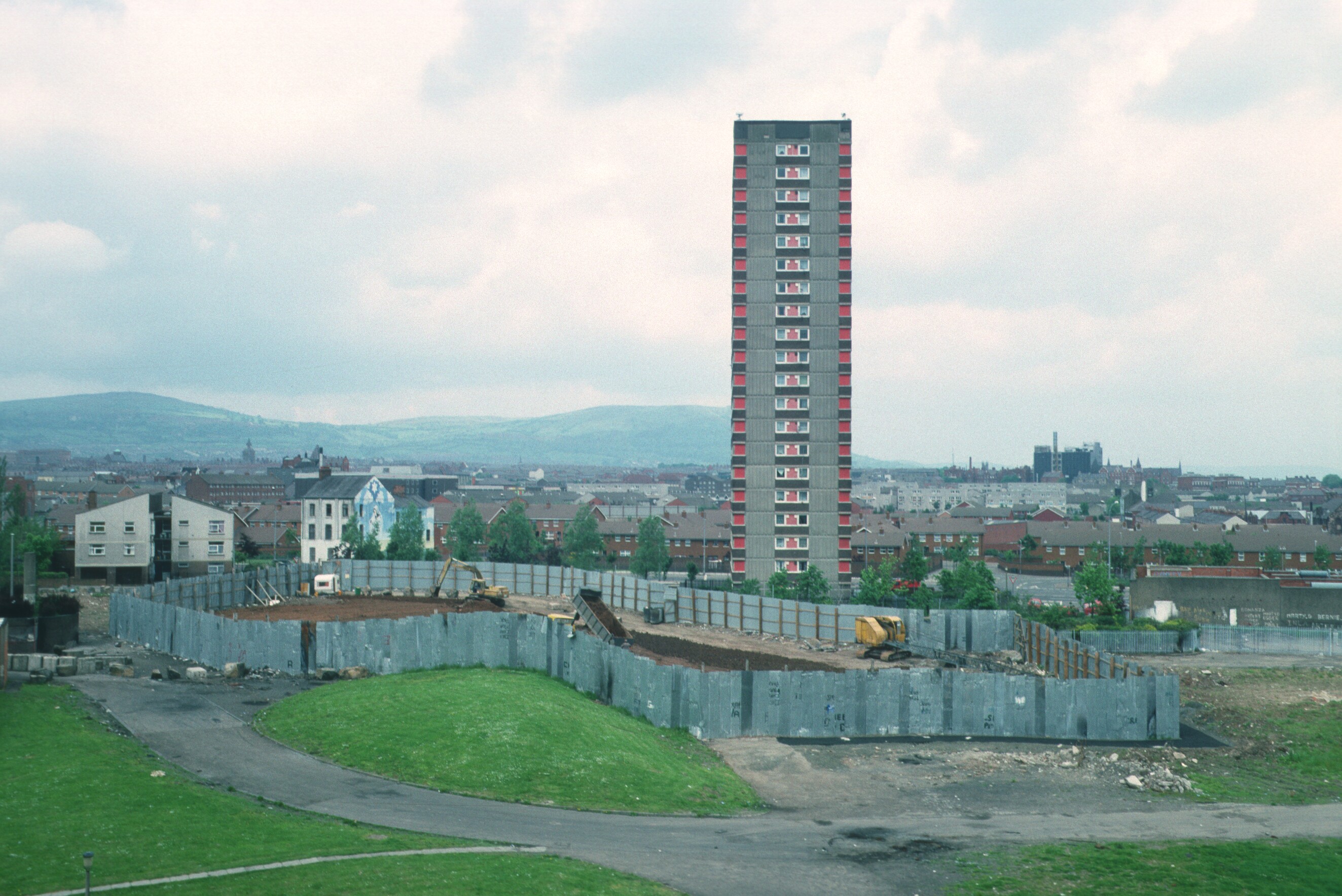Area F1 Cullingtree Redevelopment Area, Belfast: Phases II, III, IV ...